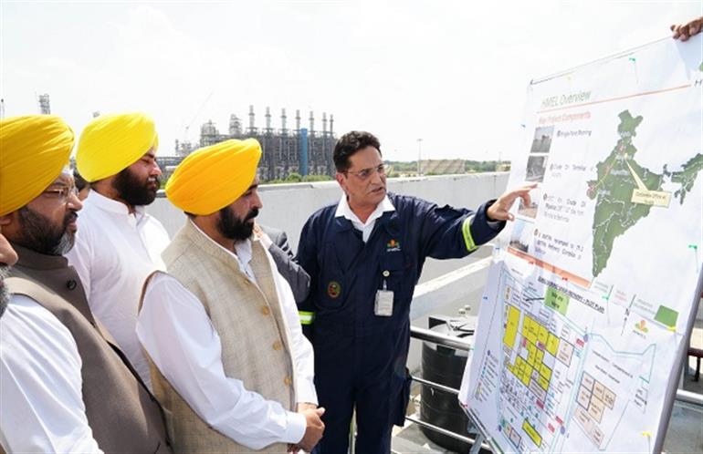 Punjab CM assures fulsome support and cooperation for expansion of Guru ...