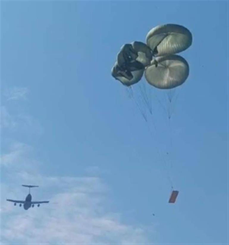 IAF's C-17 aircraft successfully airdrops indigenously built heavy platform